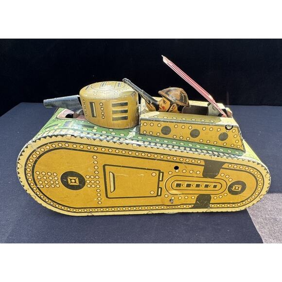 Marx | Toys | Rare Vintage Marx Tin Litho Wind Up Sparking Tank 94s ...